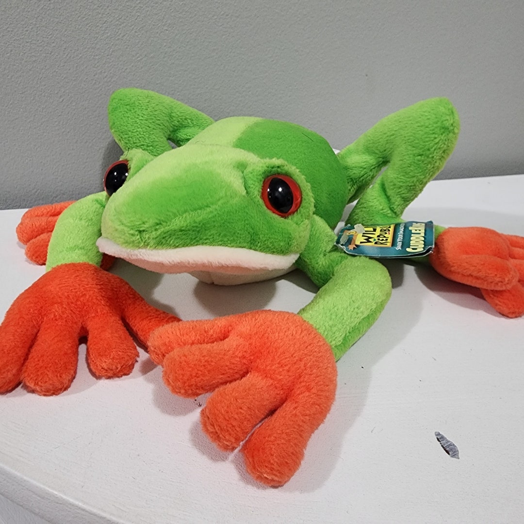 Wild Republic Cuddlekins Large Green Red Eye Tree Frog Stuffed Animal ...