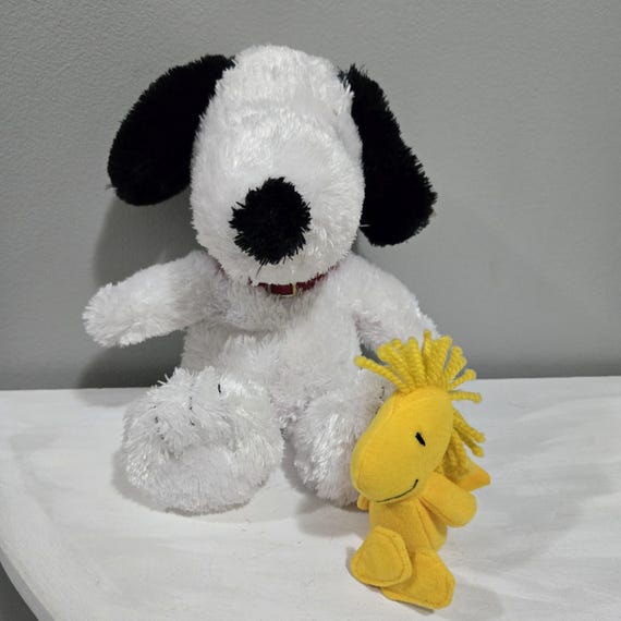 Where can i buy a snoopy stuffed animal store