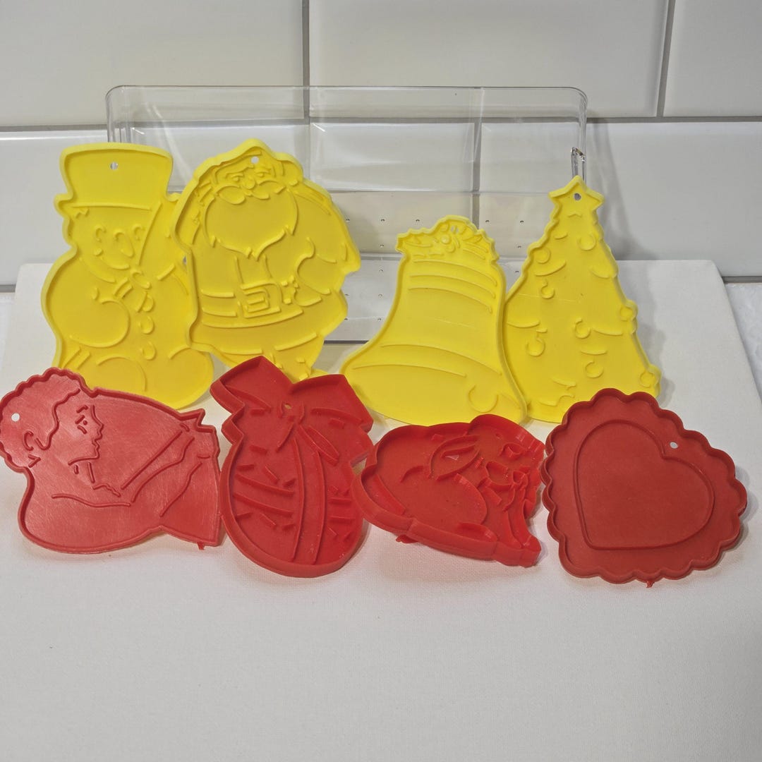Vintage Robin Hood Holiday Cookie Decorating Cutters - 8 Piece Set ...
