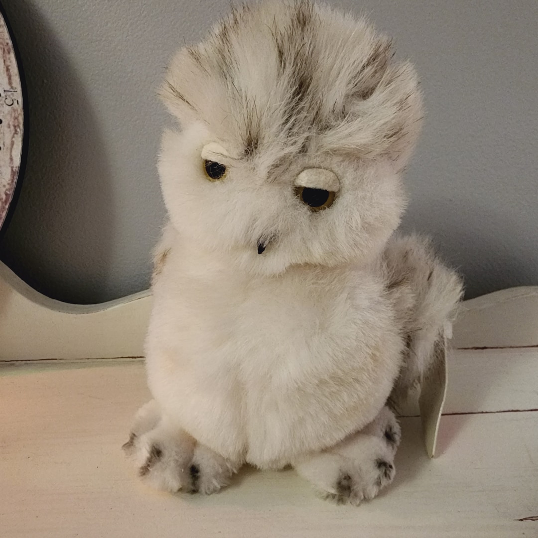 Vintage Dakin Baby Snowy Owl Chick Sitting Plush Stuffed Animal With ...