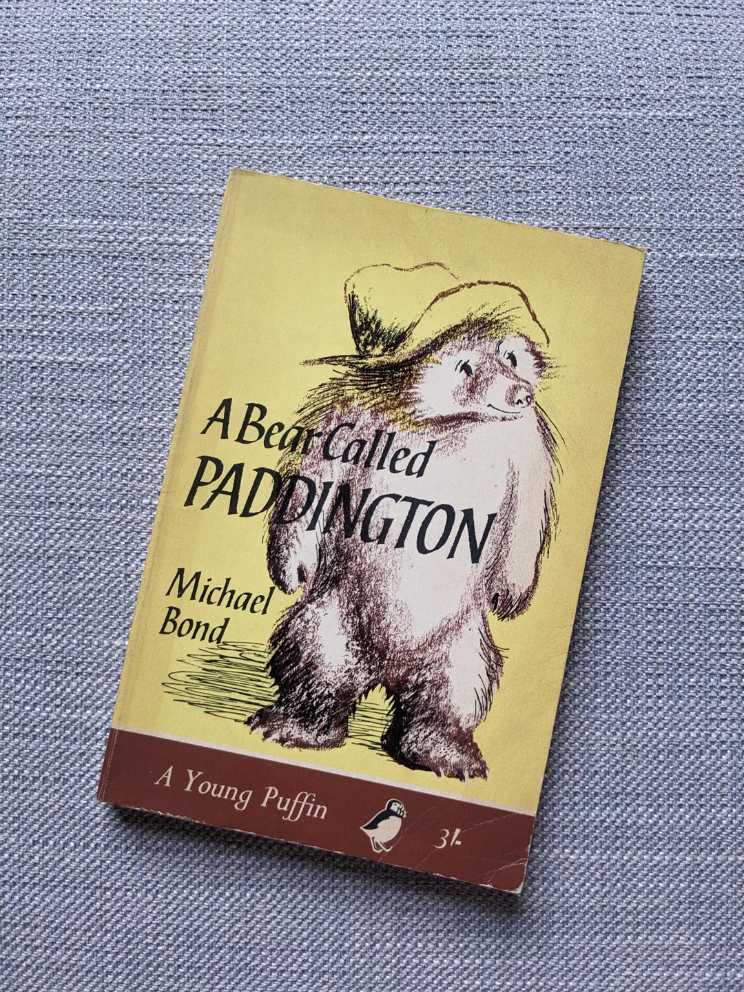 A Bear Called Paddington by Michael Bond - 1966 Vintage Illustrated ...