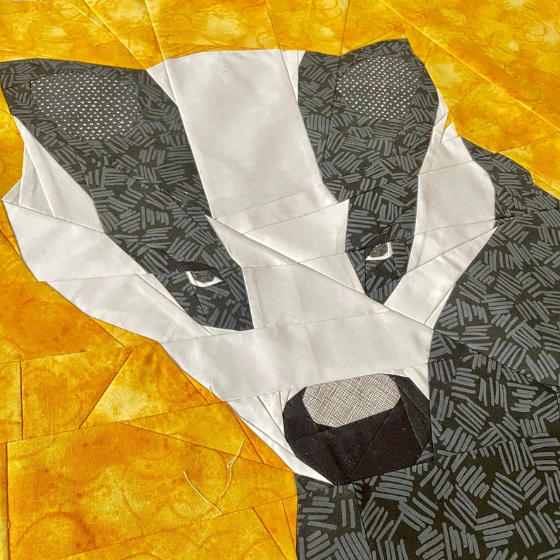 Beatrice the Badger Paper Piecing Quilt Pattern - Etsy