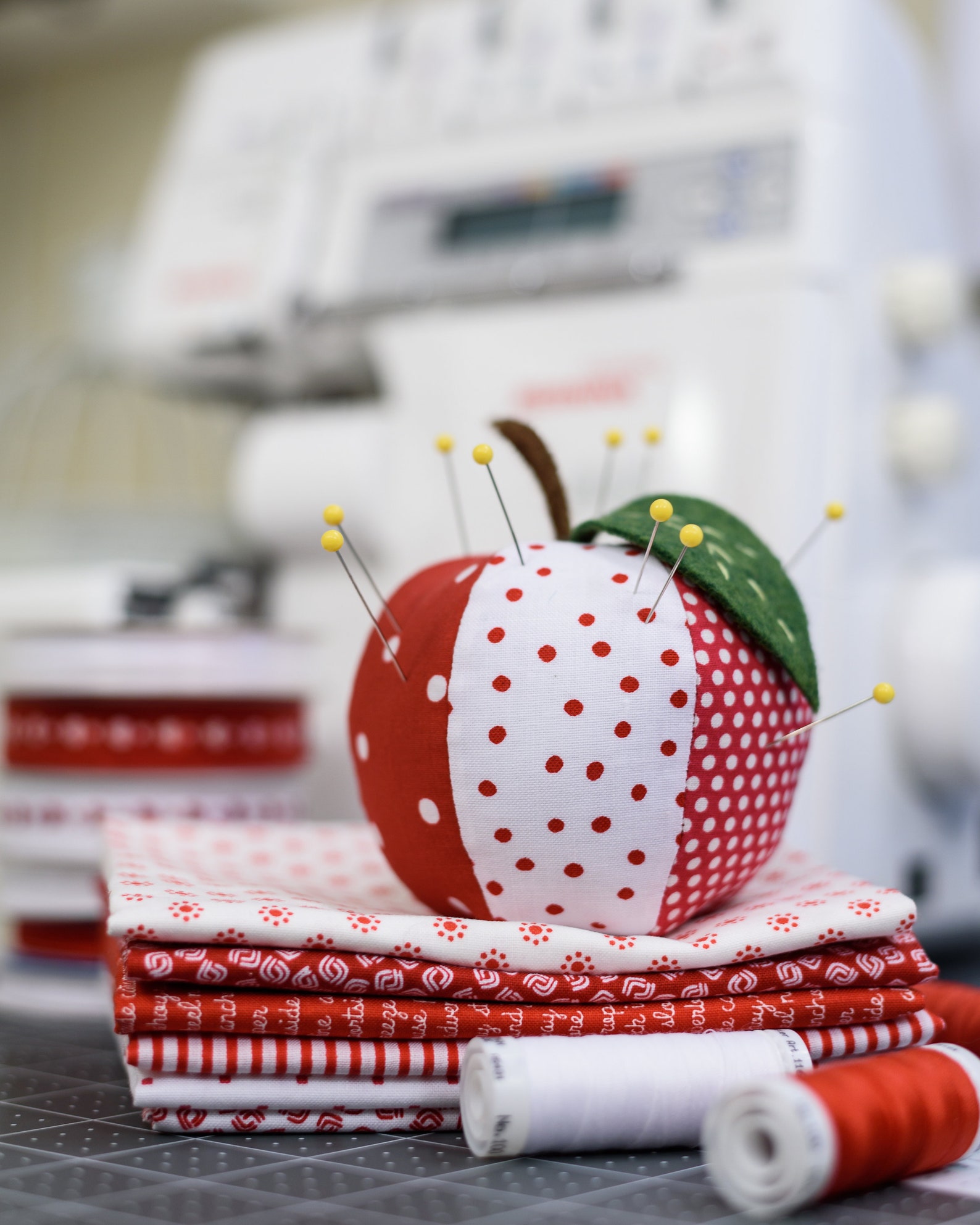 APPLE PDF Sewing Pattern Tutorial. Pin Cushion Pattern. Pdf - Etsy