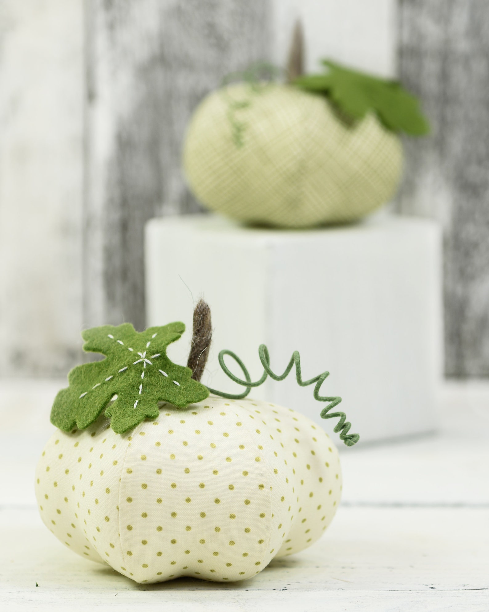 PUMPKIN PDF Sewing Pattern Tutorial. Pumpkin Pincushion. | Etsy