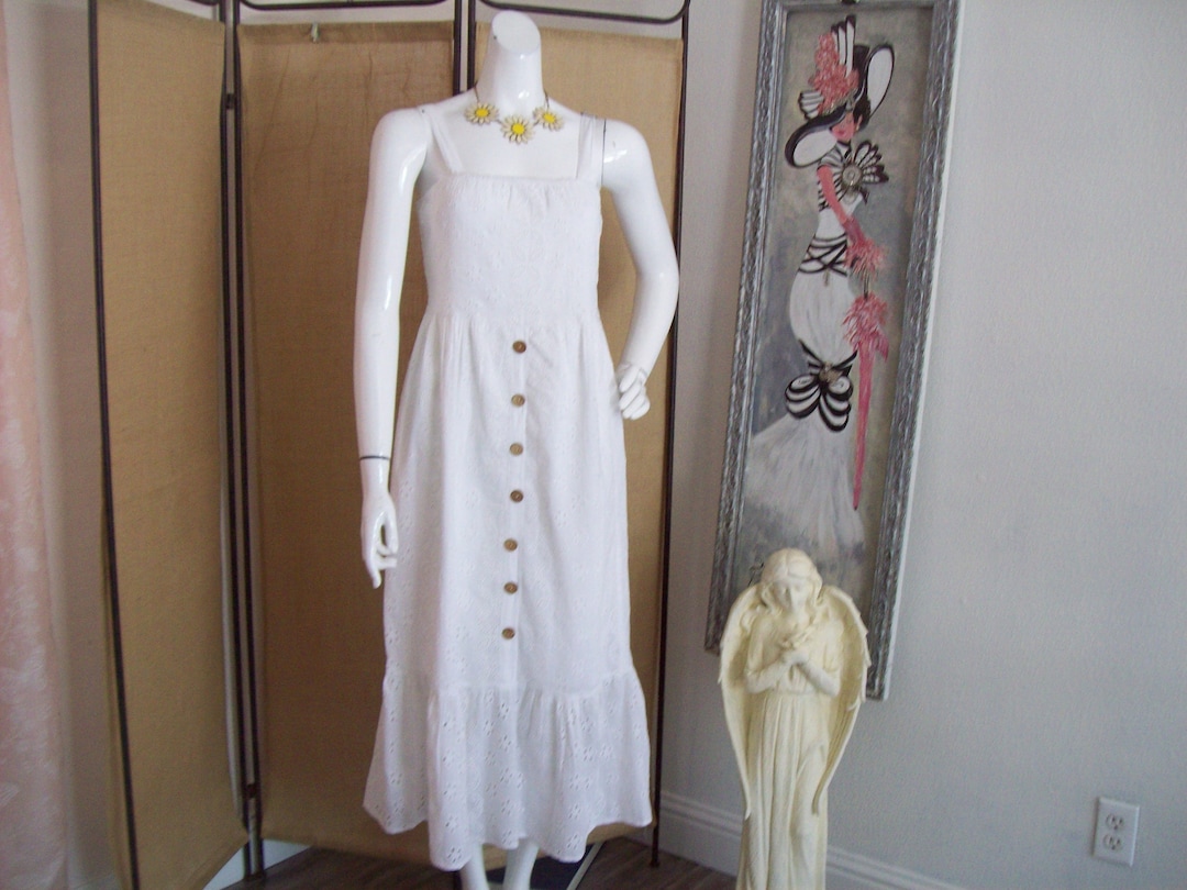 NWT White Eyelet Dress Elastic Back and Waist Adj Strap Dress Romantic ...