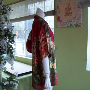 Hawaiian Men's Shirt Hawaiian Togs Luau Polynesian Lady Playing Ukulele ...