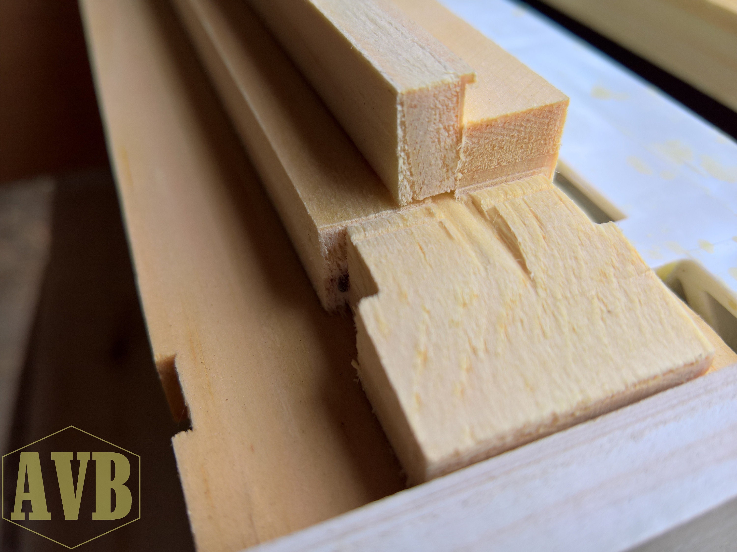 1 Foundationless Frame · Topbar Style · Langstroth 19" · Honeybee Bees ...