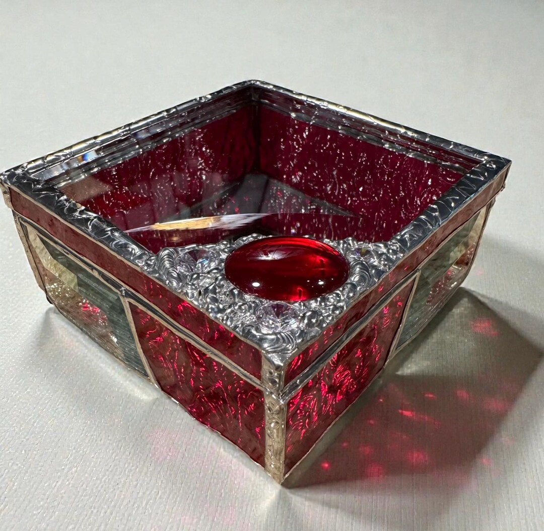 Red Textured Stained Glass Jewelry Box, Trinket Box. - Etsy