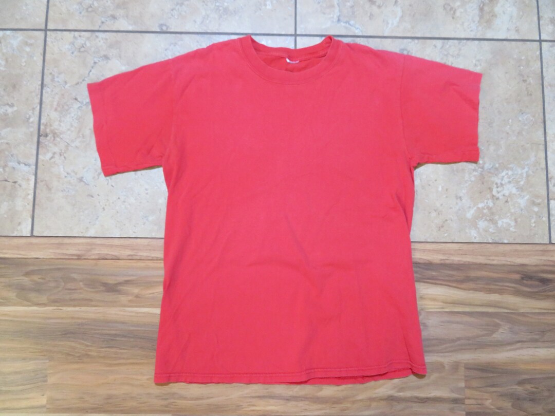 Vintage Plain Blank T-shirt Minimalistic Red Sz L? - Etsy