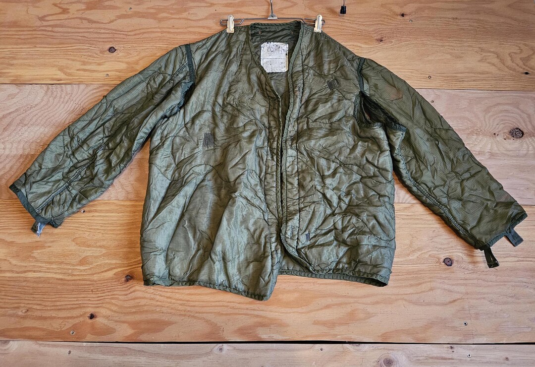 Vintage Army Military Cold Weather Field Jacket Coat Quilted Liner ...