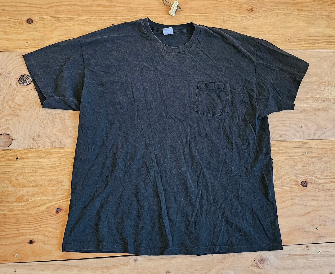 Vintage Blank Plain Pocket T-shirt Minimalistic Black Hanes Brand Sz ...
