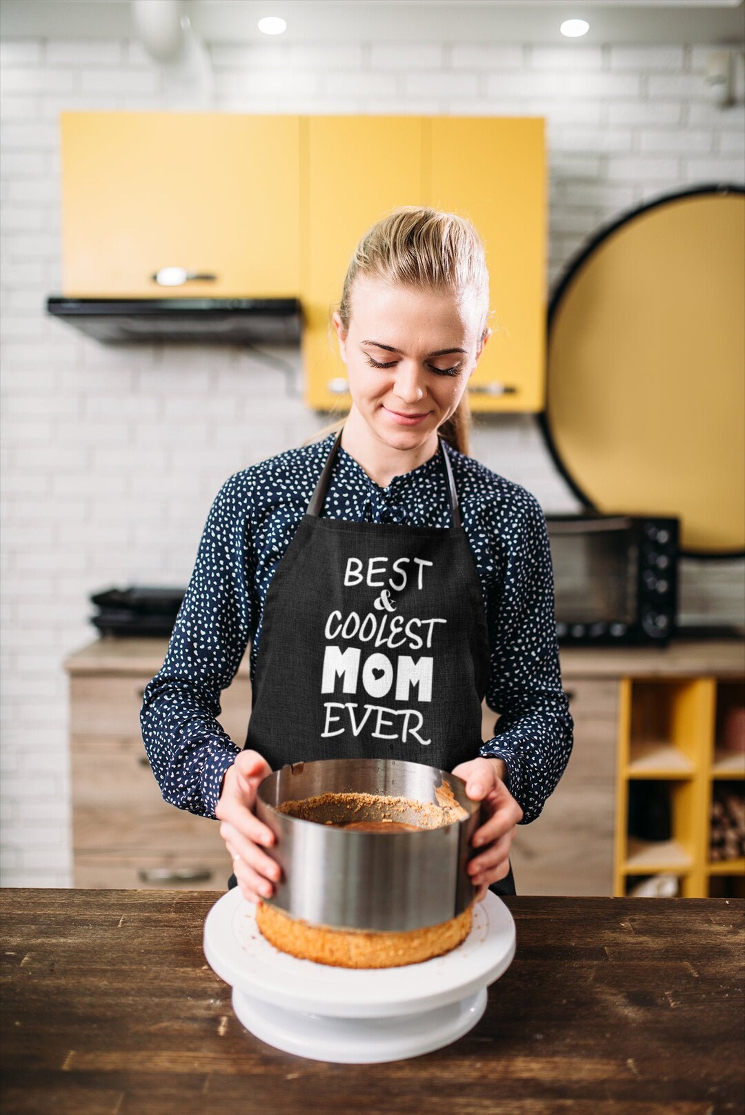 Best Coolest Mom Ever Apron, Kitchen Apron With Pocket, Cooking Gift ...