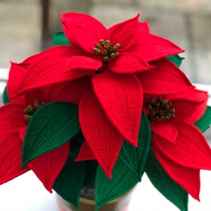 Crochet 3D Poinsettia Christmas Flower Pattern (PDF Download) - Etsy