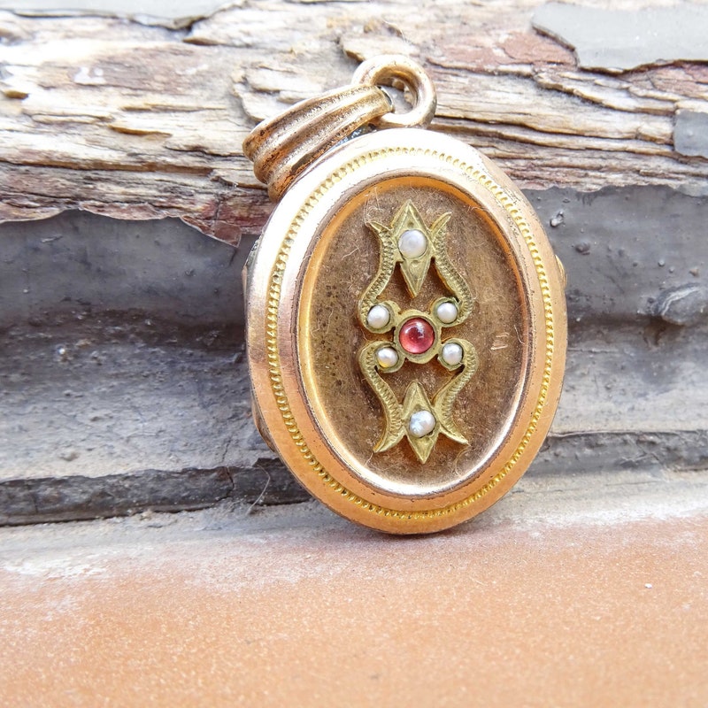 Antique Locket - Etsy