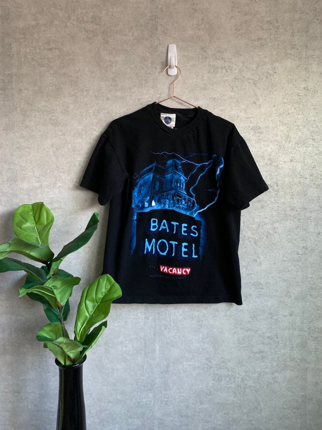 Vintage 1990's Bates Motel Universal Studios Black Promo T-Shirt