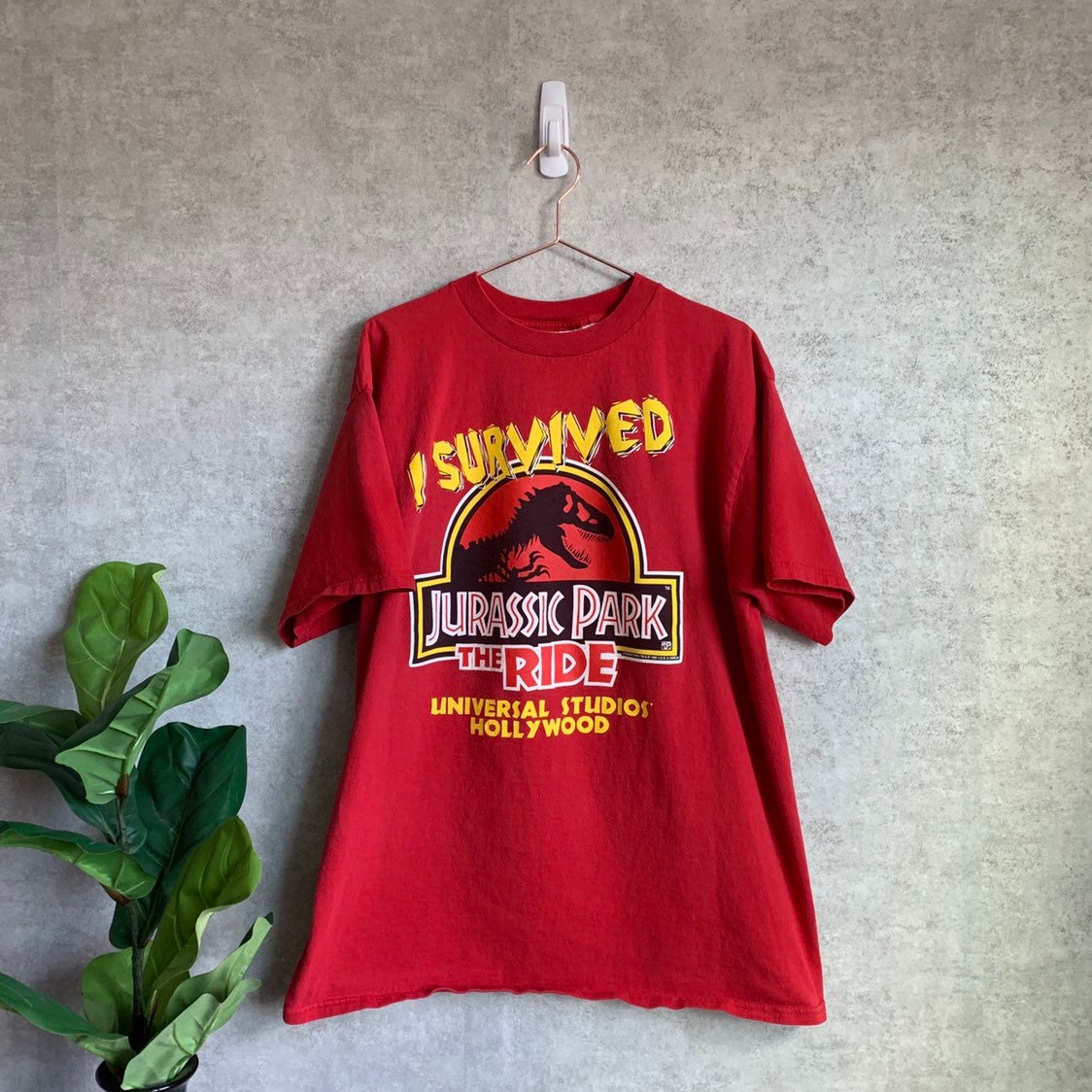 Vintage 1990's Jurassic Park The Ride Red Universal Studios Promo T-Shirt