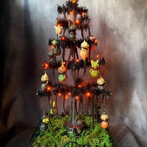 25” Halloween Tree With Limited Edition Gold Berry - Etsy