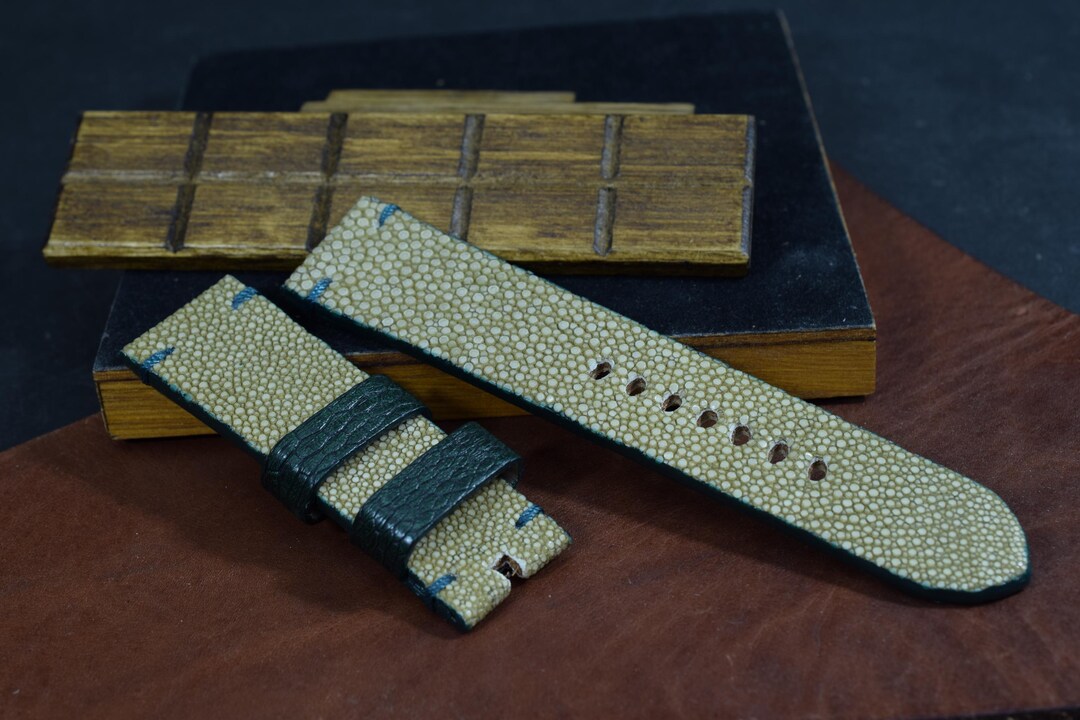 24/22-130/80 Mm Genuine Stingray Skin Watch Strap Beige - Green ...