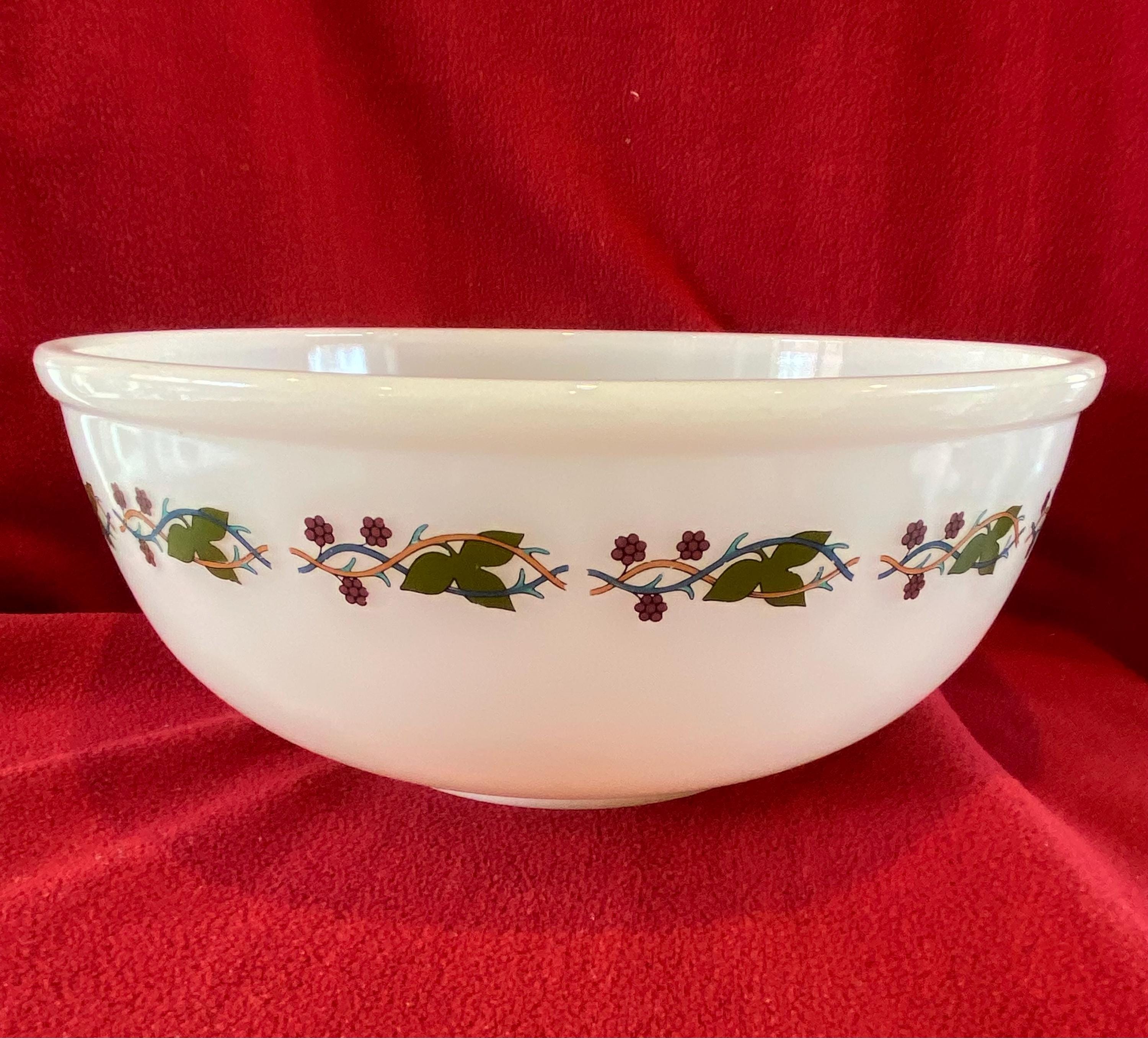 Phoenix Opalware Bramble and Berry Pattern Large Mixing Bowl. 6pt ...