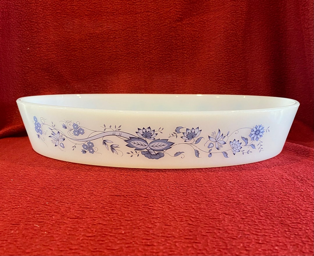 Arcopal Blue Onion Flower Large Oval Baking Serving Vegetable Dish ...