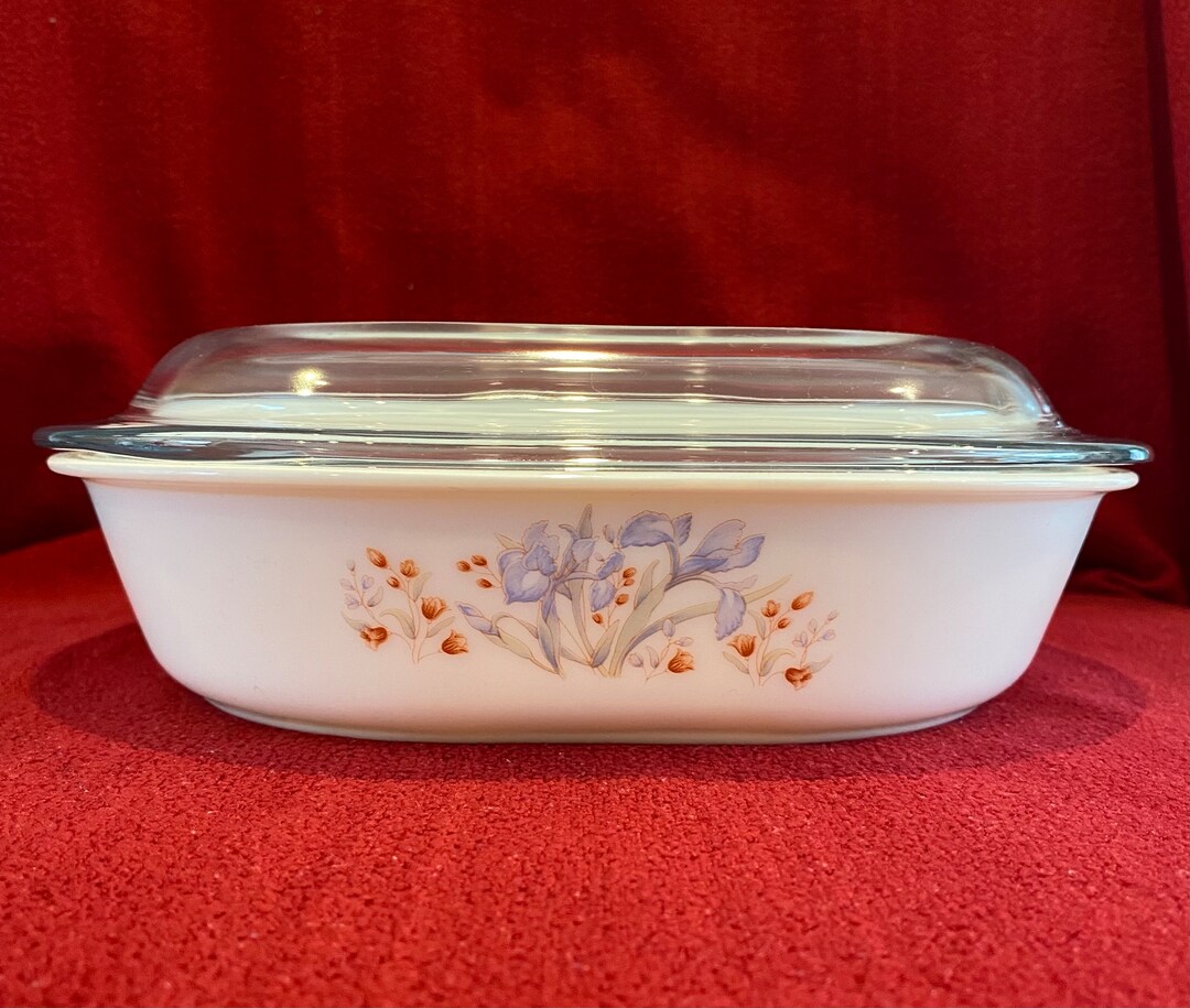 Pyrex Iris Blue Iris Lidded Oval Casserole Dish 1.25ltr. 1980's - Etsy