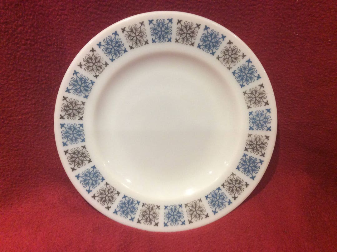 Pyrex JAJ Chelsea Dessert Plate 8.5 Diameter - Etsy UK