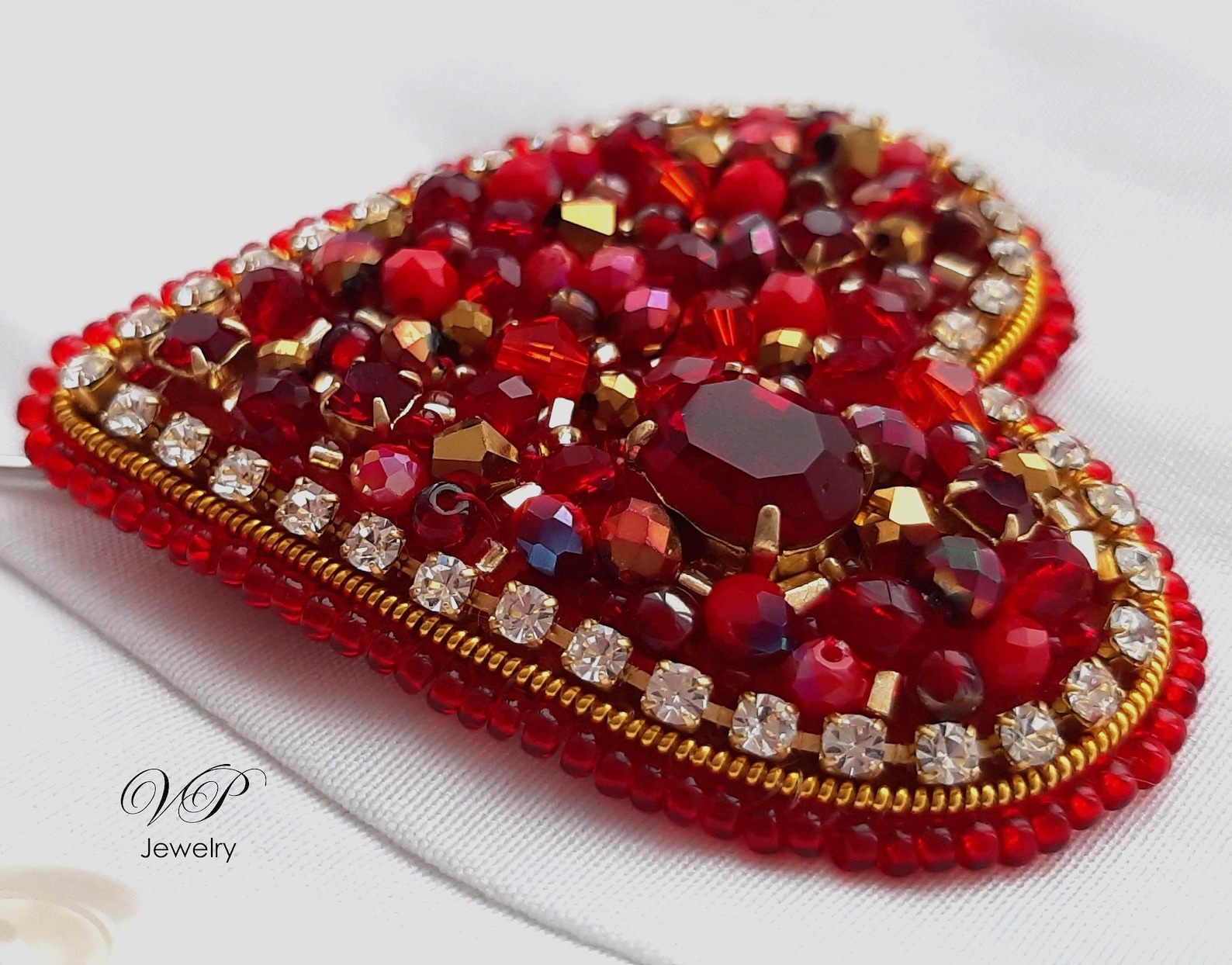 Heart Brooch Pin Red Beaded Brooch Embroidery Brooch - Etsy
