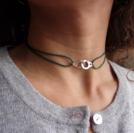 Collier Ras de Cou Menotte Argenté Cordon Vert - Etsy France