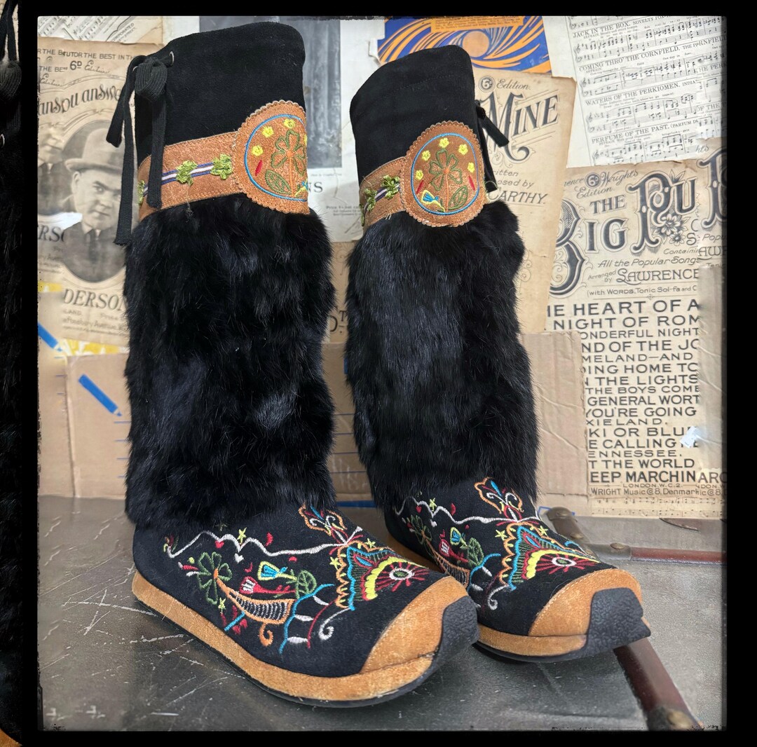 UK 6/6.5 Y2K 90s Vintage Buffalo Real Rabbit Fur Embroidered Suede ...
