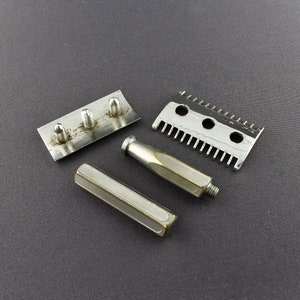 Vintage 1930s Leresche Silver Double Edge Safety Razor and Unused Blade ...