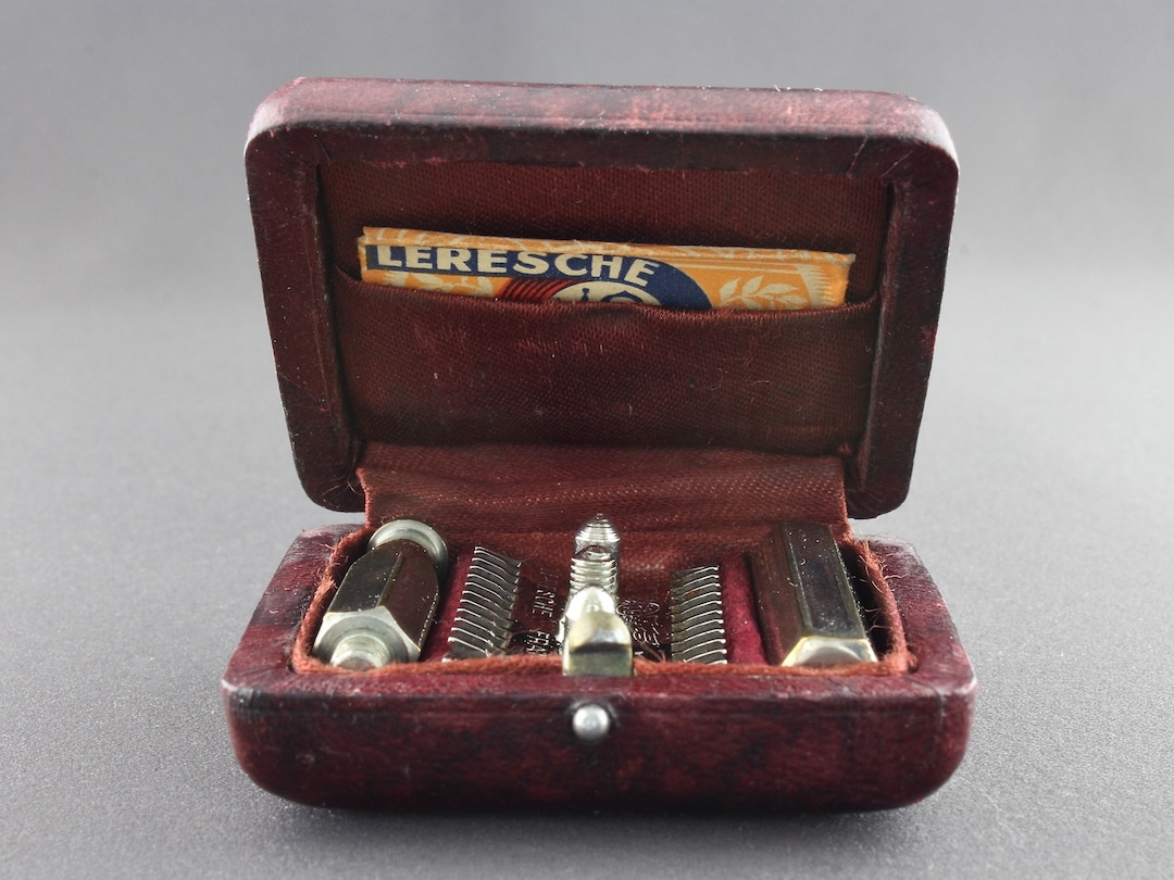 Vintage 1930s Leresche Silver Double Edge Safety Razor and Unused Blade ...