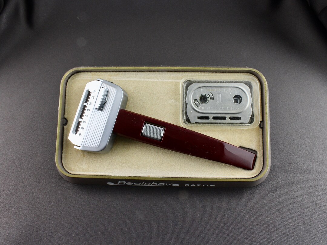 Vintage 1960s Warner-hudnut Reelshav Silver and Dark Red Lucite Single ...