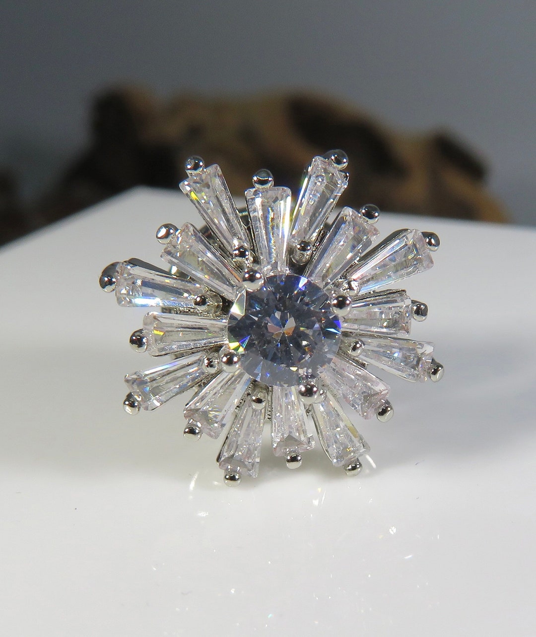 Cubic Zirconia Pin Badge, Snowflake Pin, Crystal Pin, Cubic Zirconia ...
