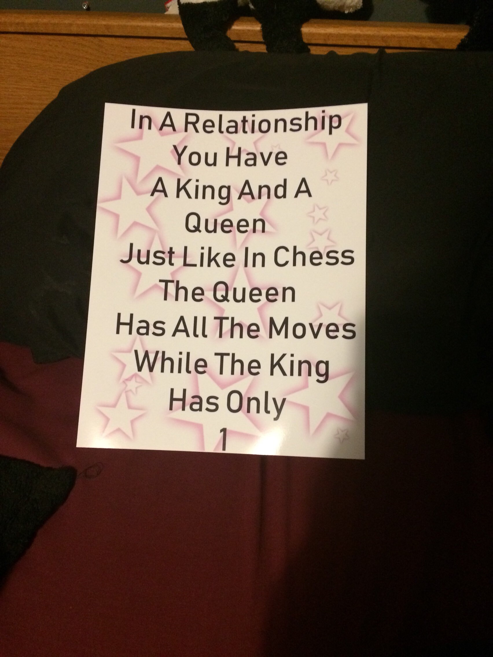 Queen VS. King (vector Image) - Etsy