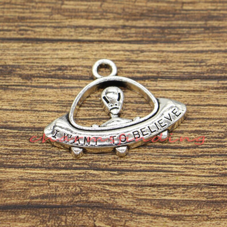 15pcs UFO Charms Alien Charm Antique Silver Tone 23x31mm | Etsy
