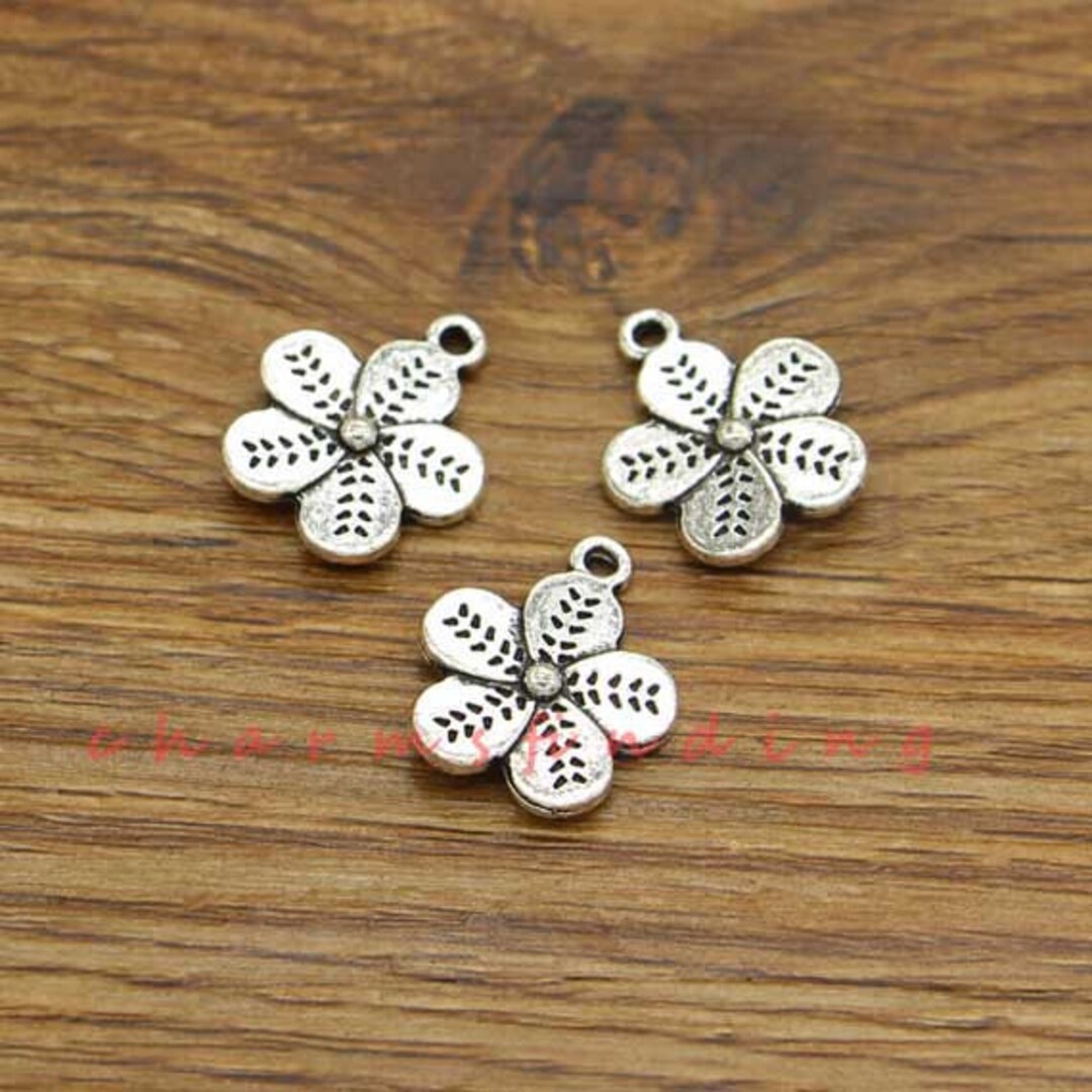 20pcs Daisy Flower Charms Floral Charms Antique Silver Tone 17x20mm ...