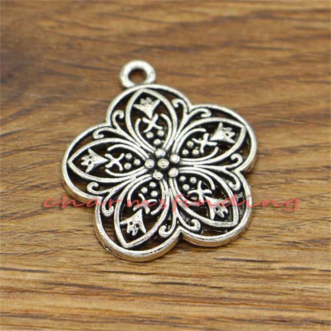 15pcs Large Flower Charms Pendants Antique Silver Tone 29x26mm Cf1531 ...