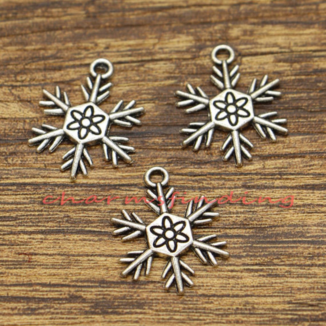 20pcs Snowflake Charms Snow Charms Christmas Charms Antique Silver Tone ...