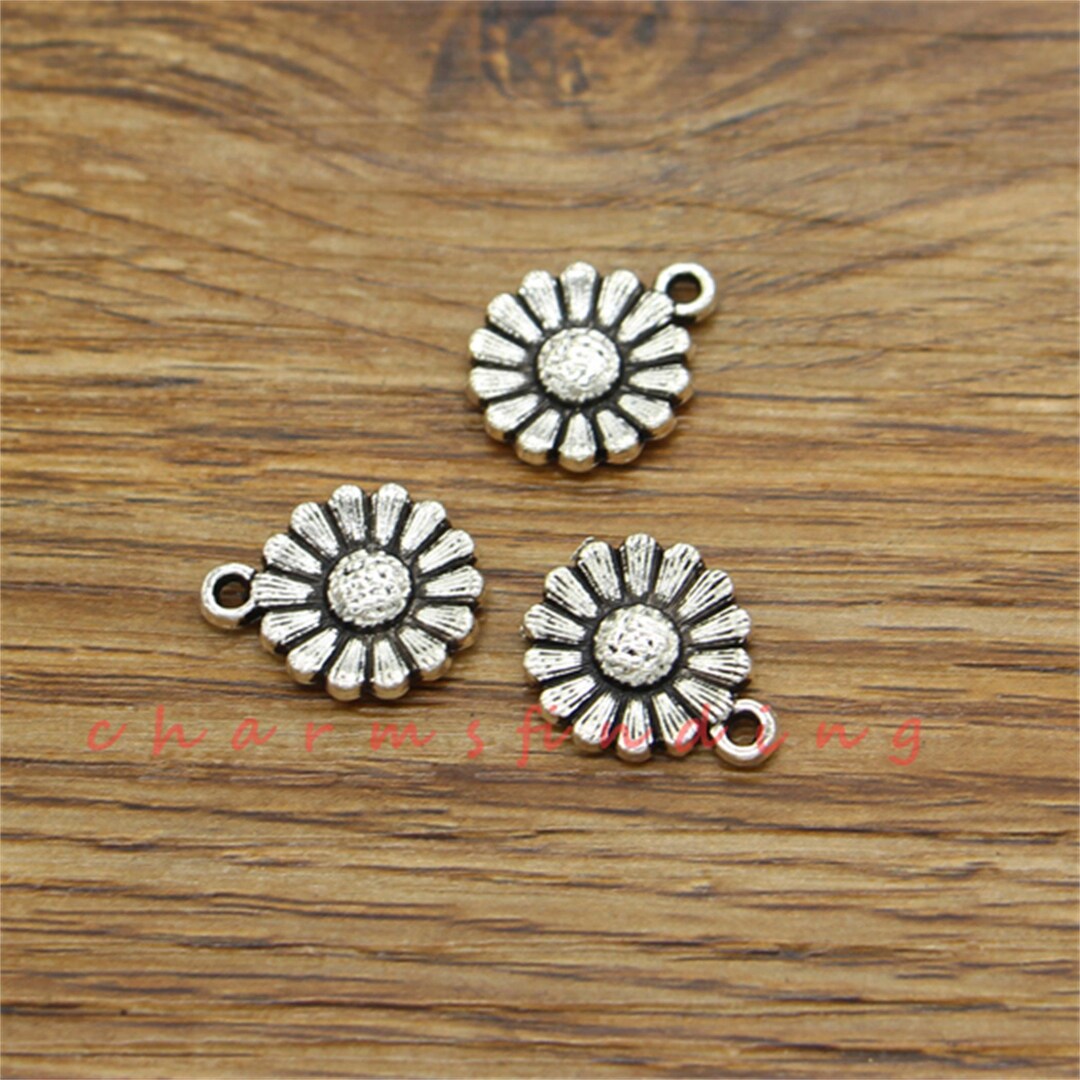 30pcs Daisy Flower Charms Floral Charms Antique Silver Tone 14x17mm ...