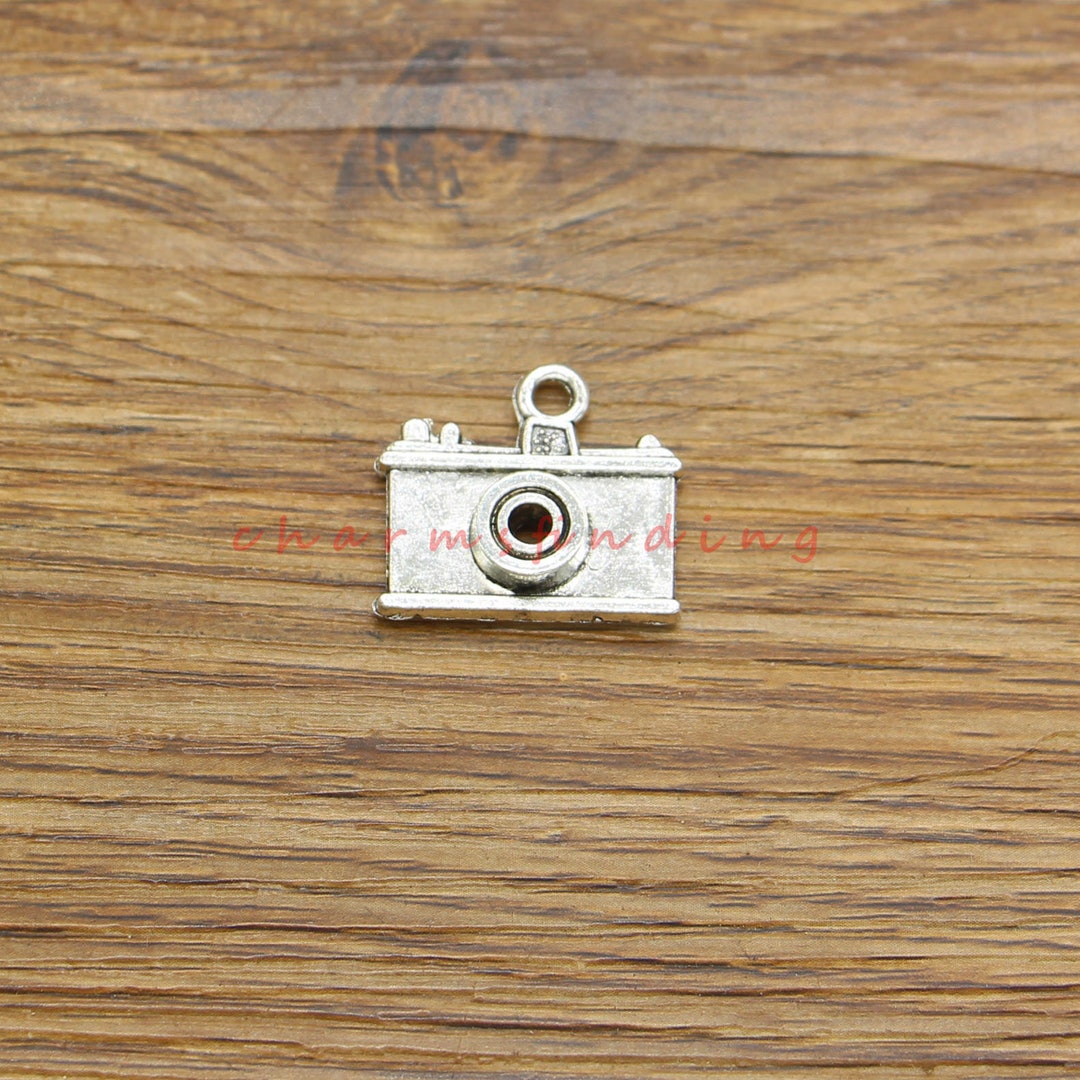 8pcs Large Camera Charms Photographer Charm Antique Silver Tone 21x23mm ...