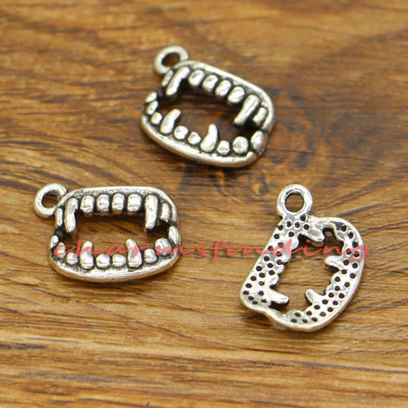 30pcs Fangs Charms Vampire Teeth Charms Antique Silver Tone - Etsy