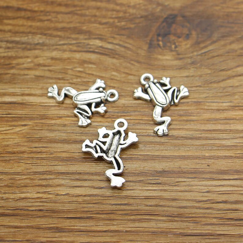 25pcs Frog Charms Toad Charm Antique Silver Tone 24x18mm - Etsy