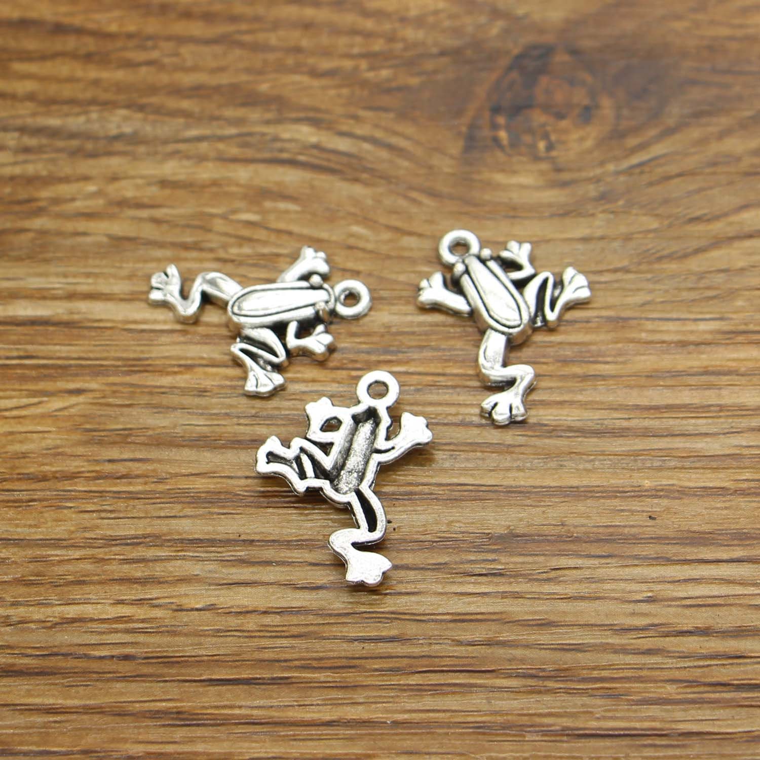25pcs Frog Charms Toad Charm Antique Silver Tone 24x18mm - Etsy