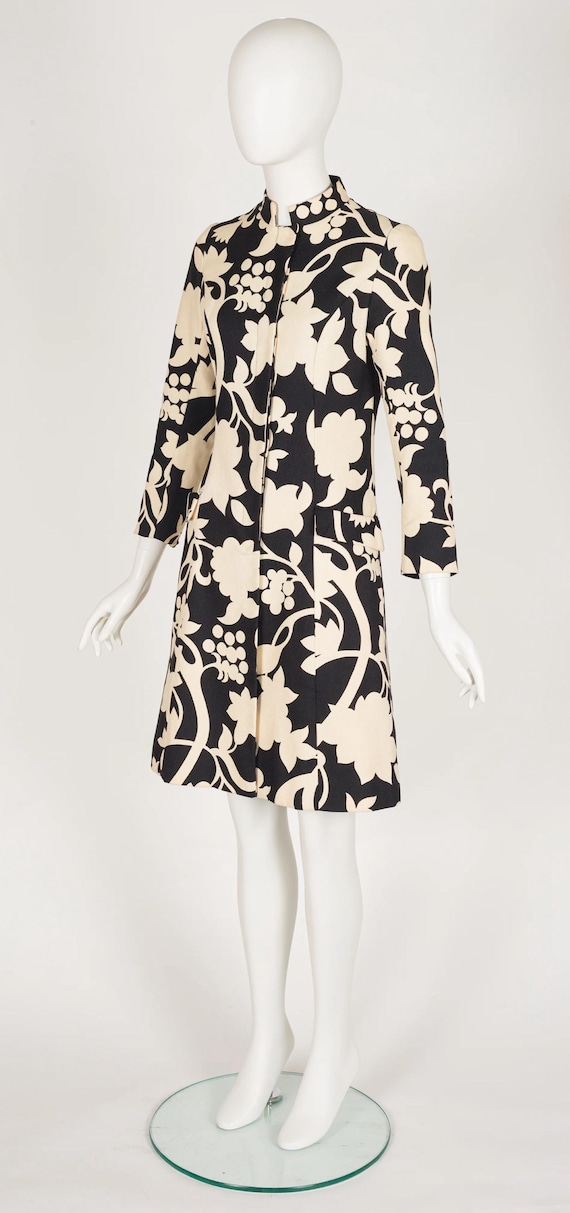 RESERVED Mr. Mort 1960s Vintage Grapevine Graphic Pri… - Gem