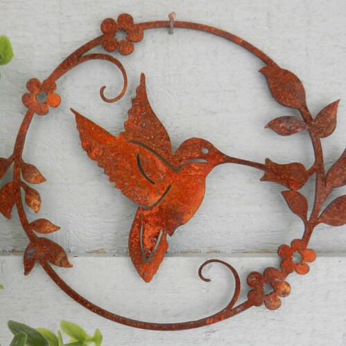 Rusty Bird Garden Gift / Metal Hummingbird Garden Art / Rustic - Etsy