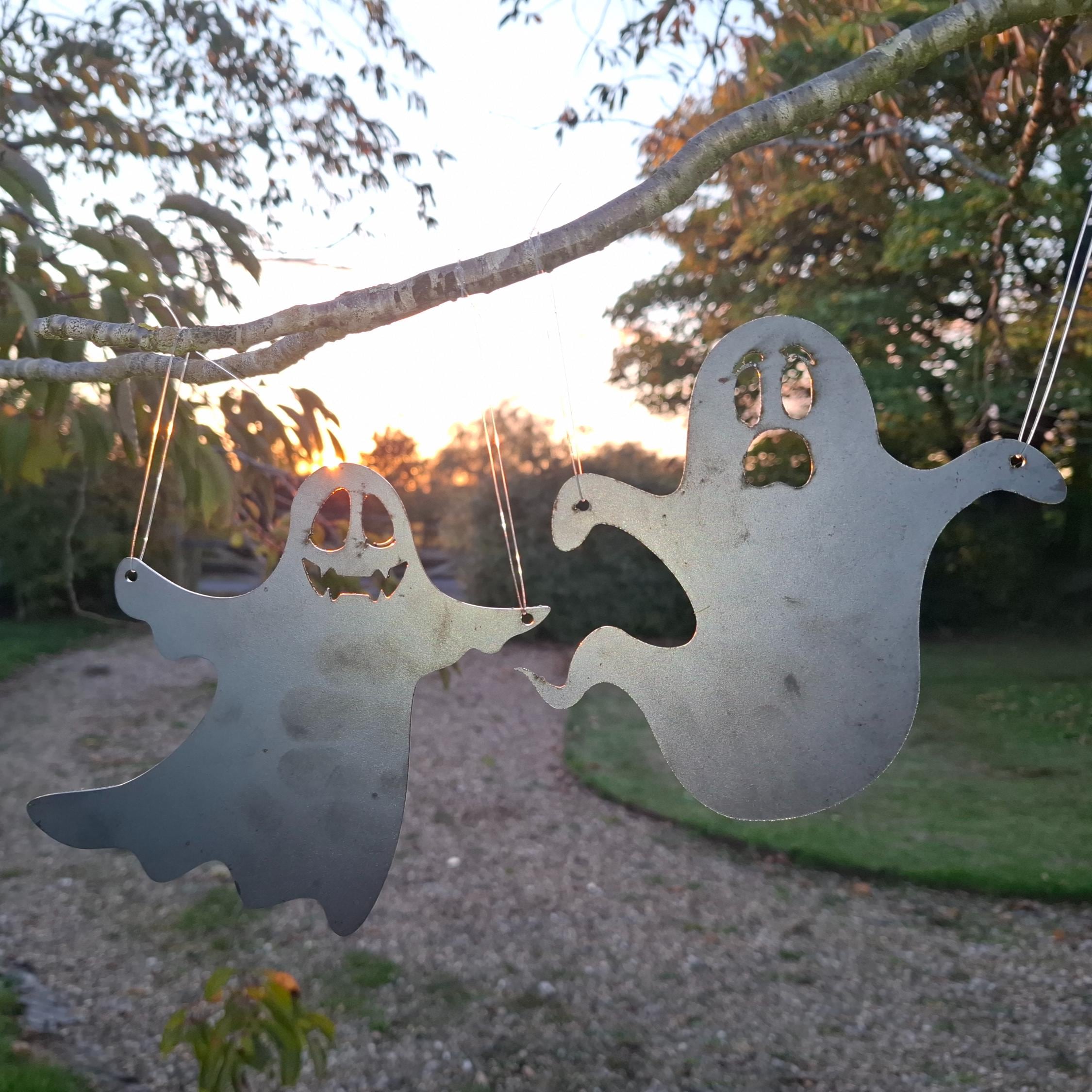 Halloween Ghosts / Metal Ghost Decoration / Halloween Decoration ...