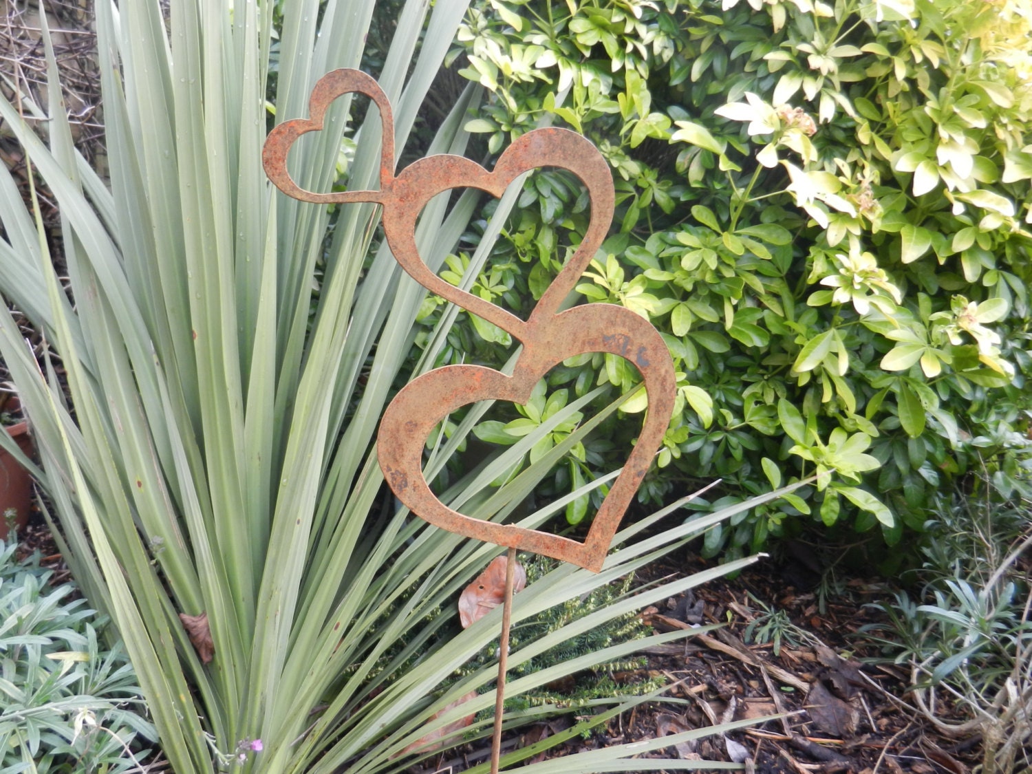 Heart Garden Decor / Wedding Gift Heart on a Stake / Rusty | Etsy