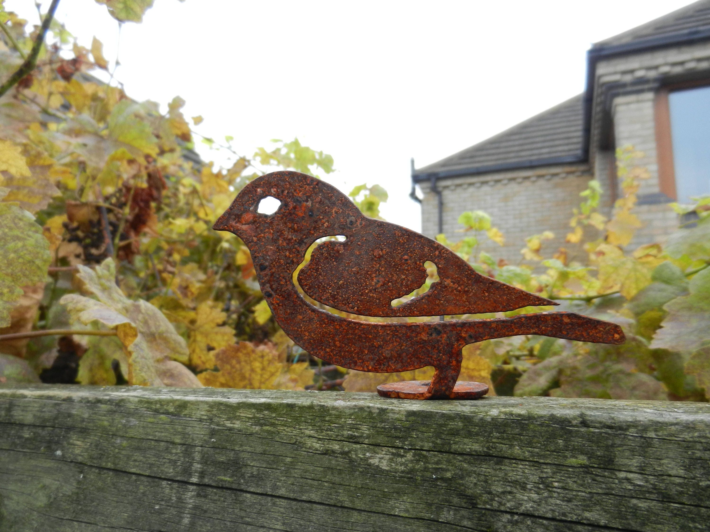 Rusty Metal Wren Bird / Rusty Metal Bird Garden Gift / Bird Fence ...