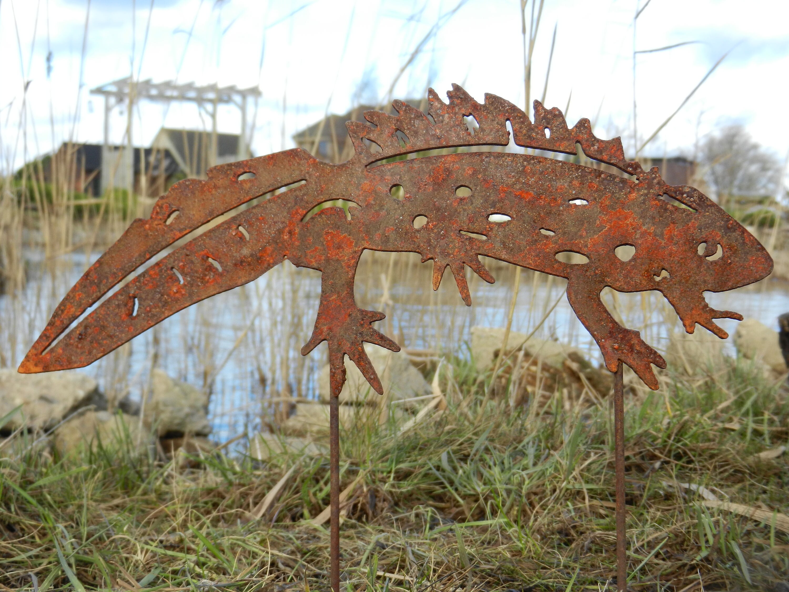 Great Crested Newt Pond Decor / Rusty Metal Newt Sculpture / Amphibian ...