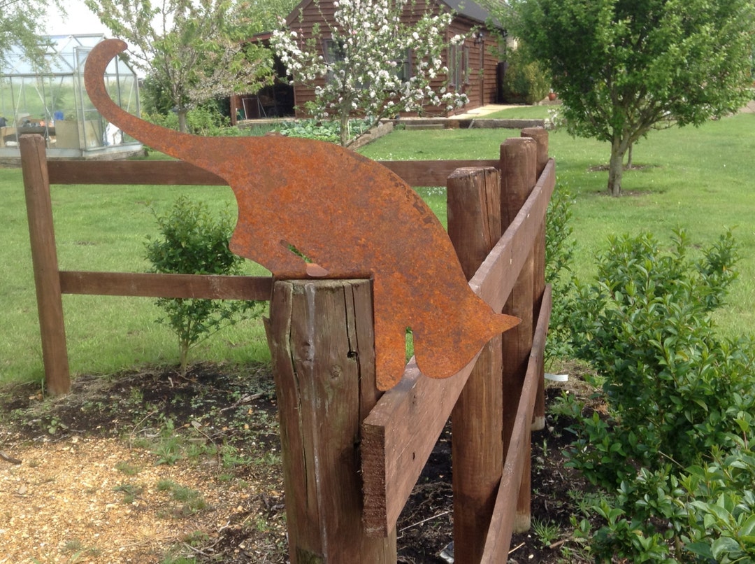 Metal Cat Decor / Cat Garden Ornament / Rusty Metal Cat Garden Art ...